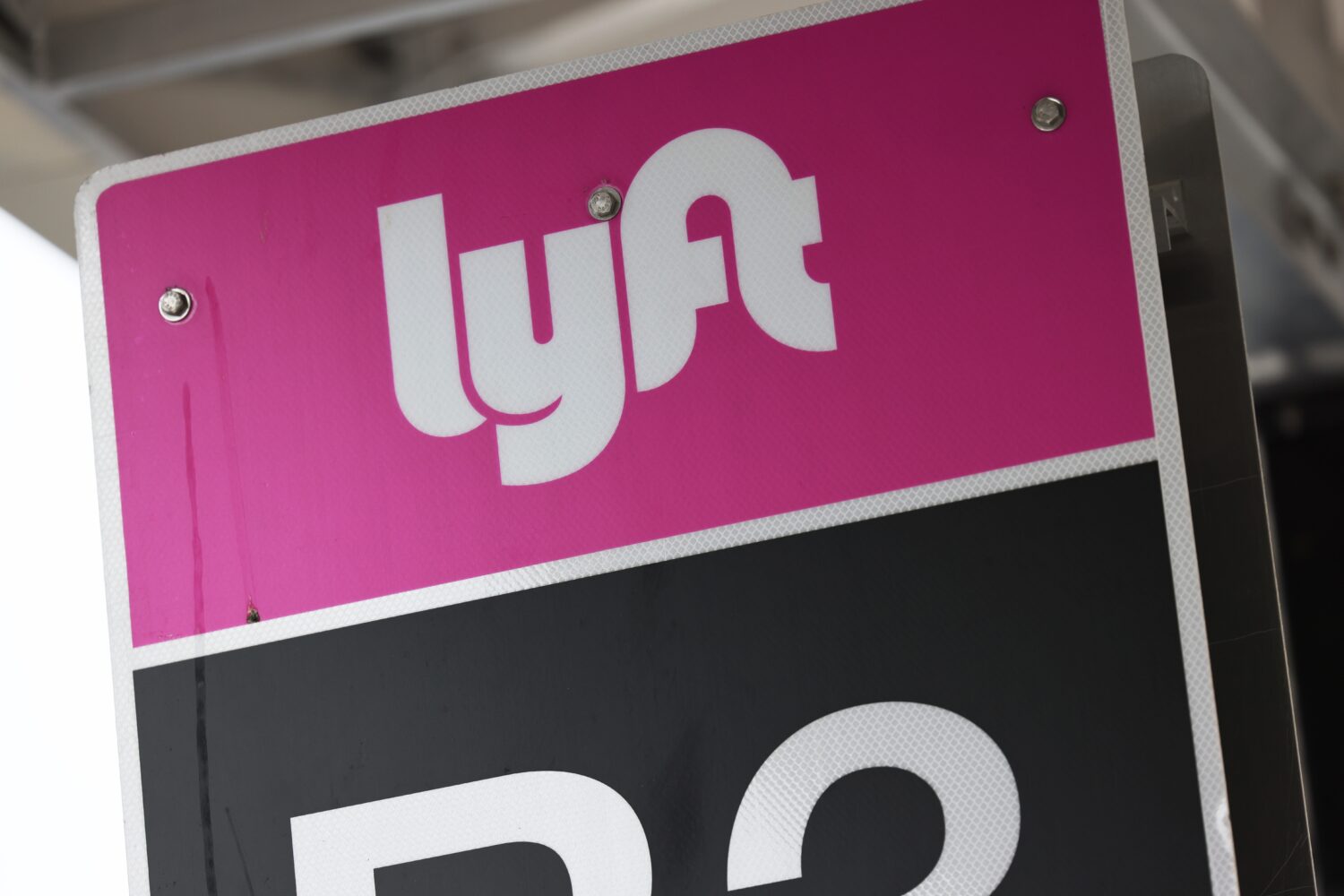 Denver Female Lyft Riders Can Now Request Female Drivers