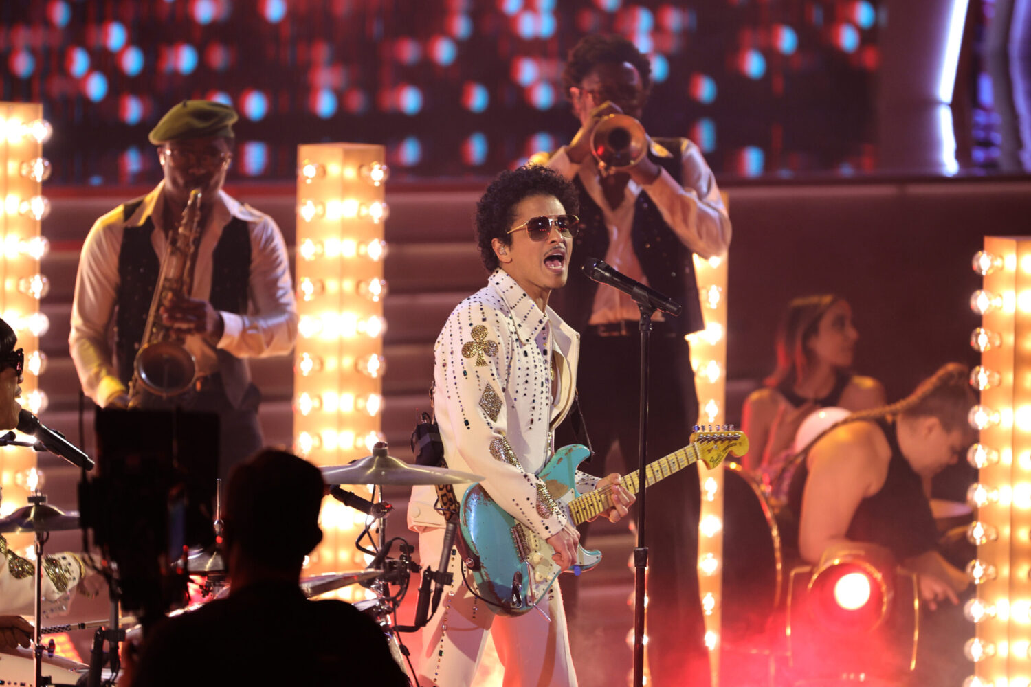 Bruno Mars gets his own TV special - KOSI 101.1